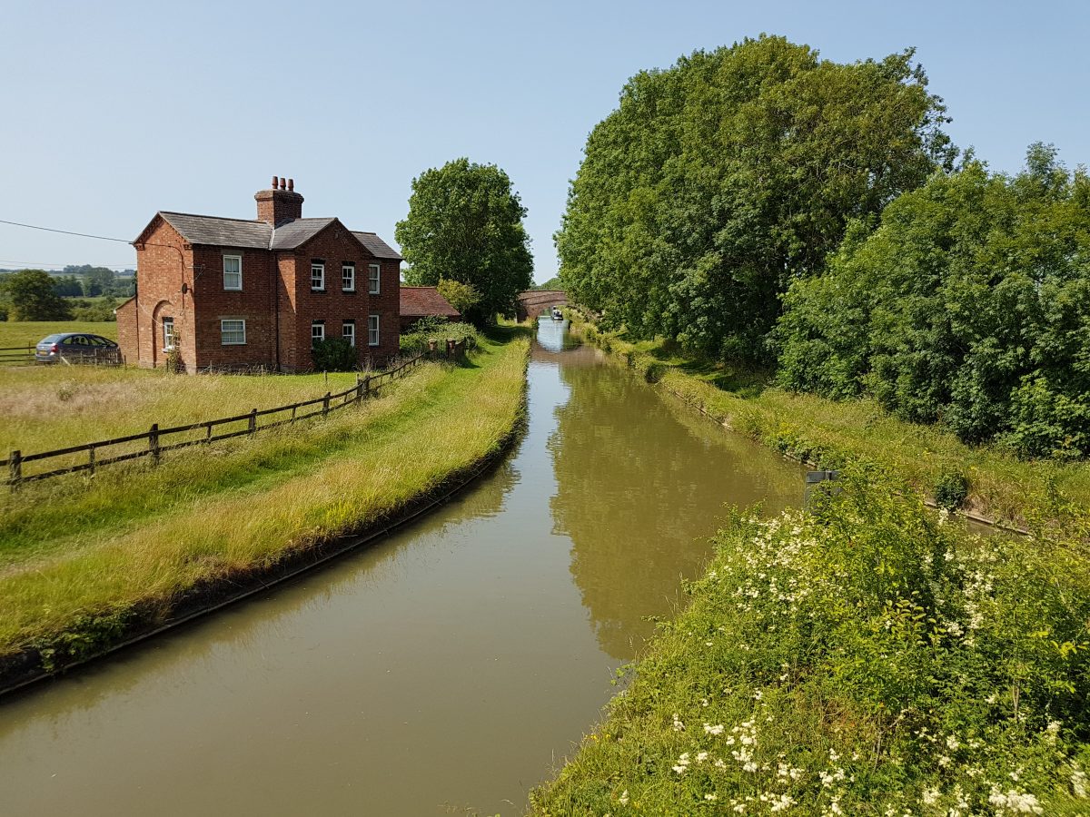 Dunchurch Pools Marina to Braunston - A Family Adventure aboard NB EMMELINE